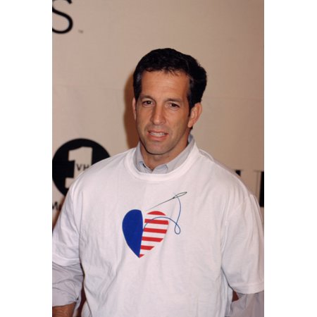 Kenneth Cole At The Vh1Vogue Fashion Awards, 101901, Nyc, By Cj Contino ...