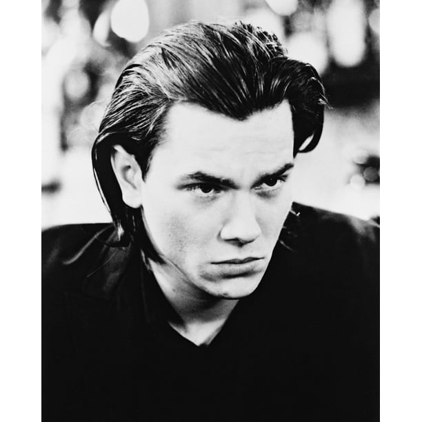 River Phoenix Photos