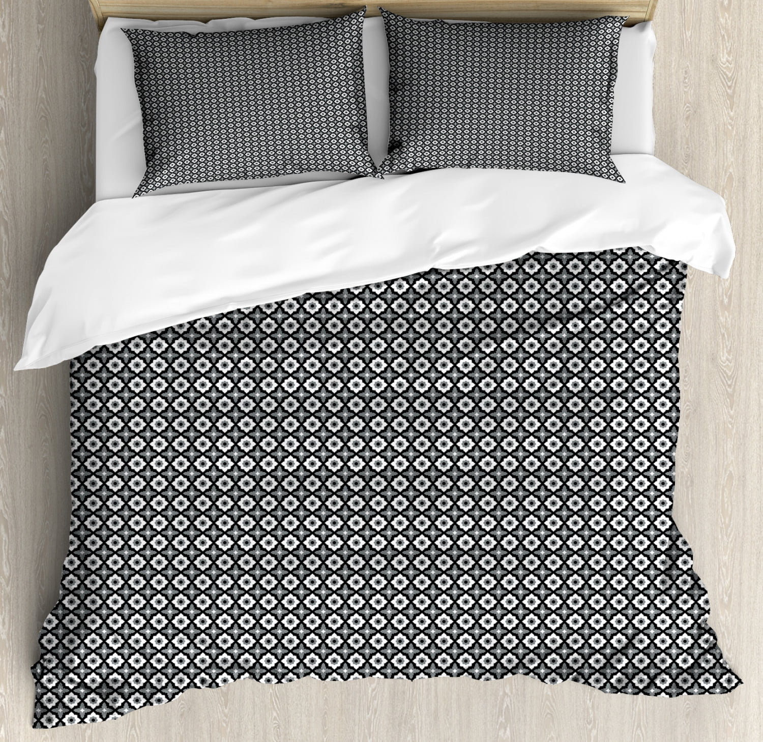 Quatrefoil Duvet Cover Set King Size, Vintage Symmetric Pattern with ...