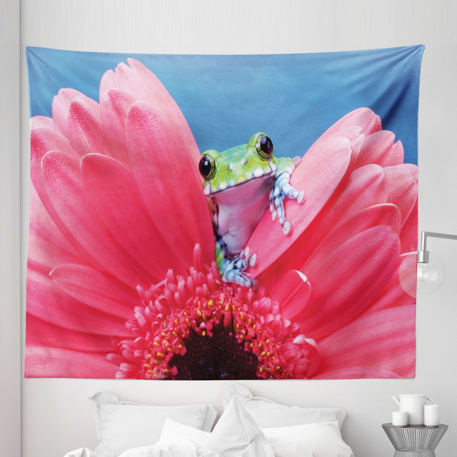 Nature Tapestry, Tiny Little Tree Frog on Gerbera Flower Nature Moments ...