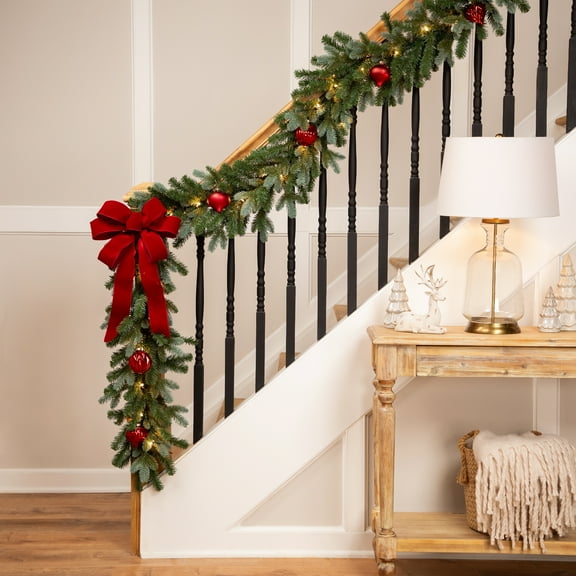 Kirkland Signature 9' Pre-Lit LED Greenery Garland with Dual Color ...