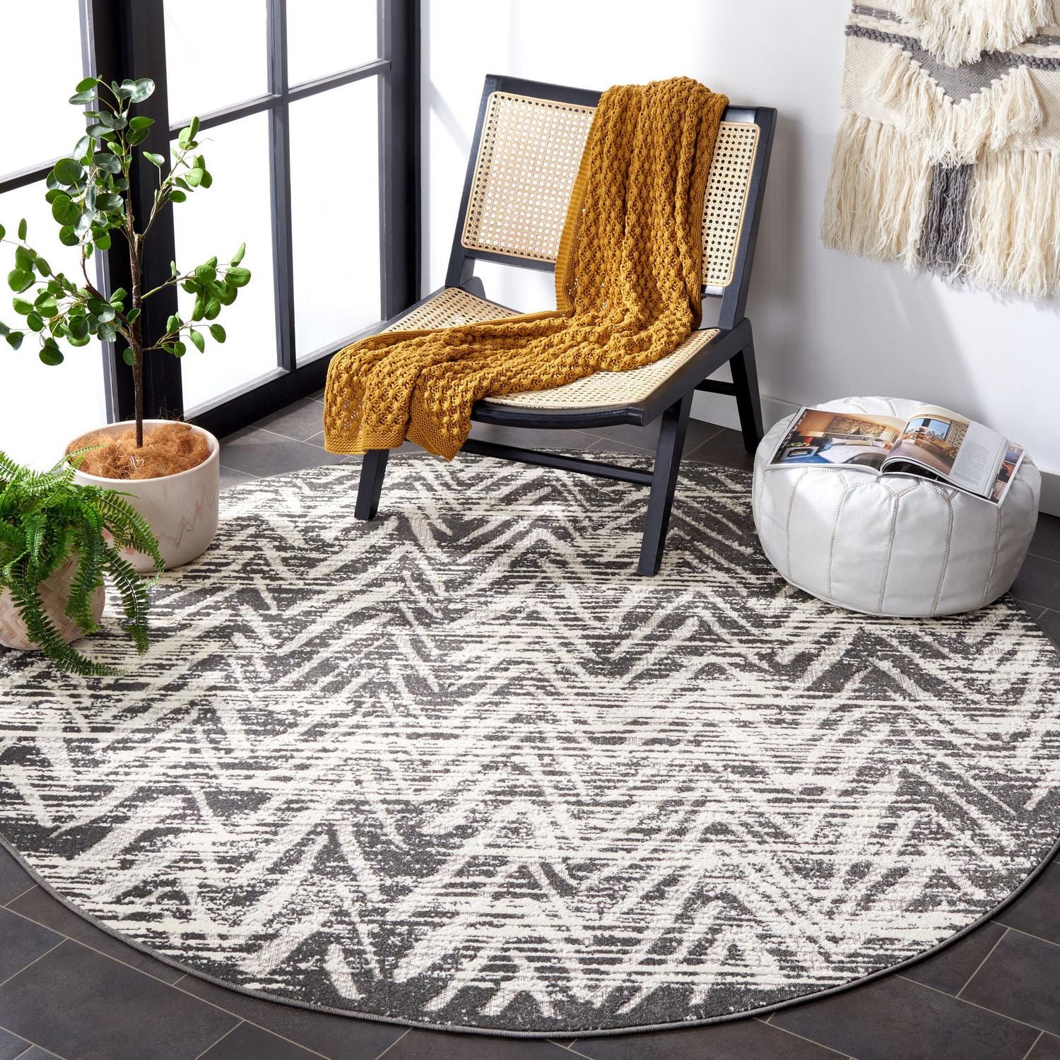 Click here for Safavieh Cottage Ronni Chevron Indoor/Outdoor Area... prices