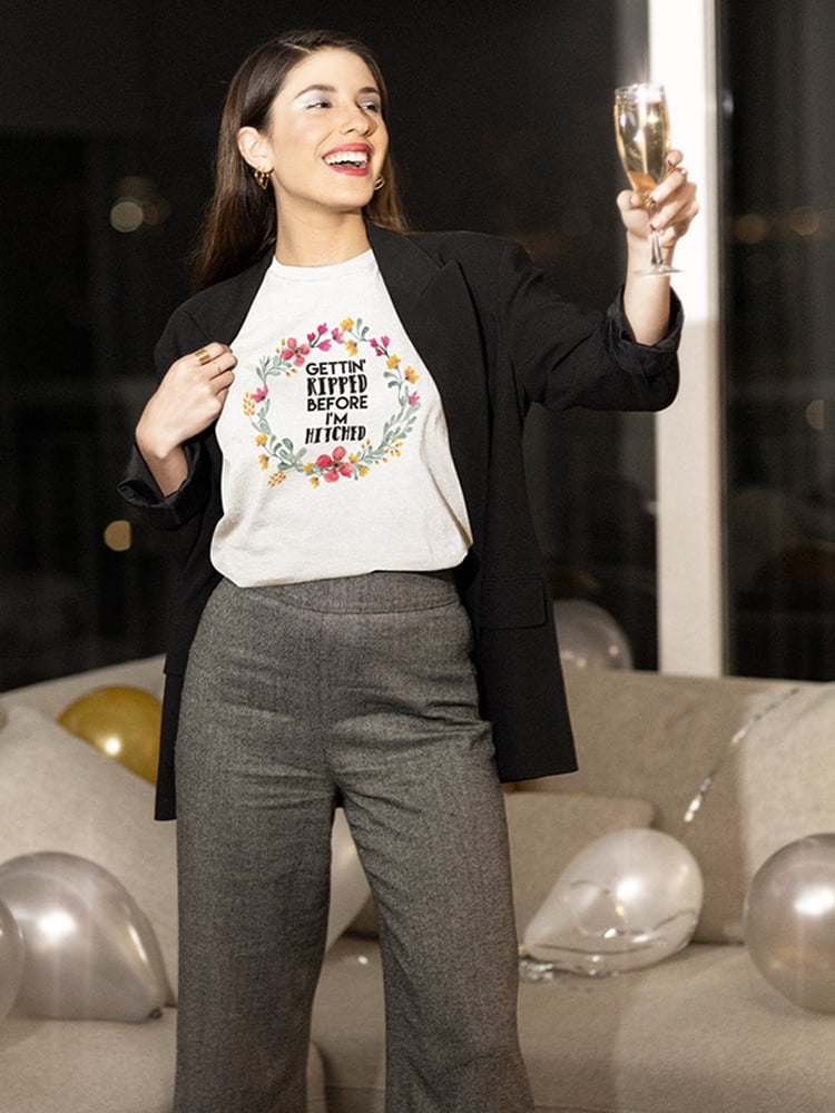 Getting Ripped Flower Crown Women White T-Shirt, Female Large - Walmart.com