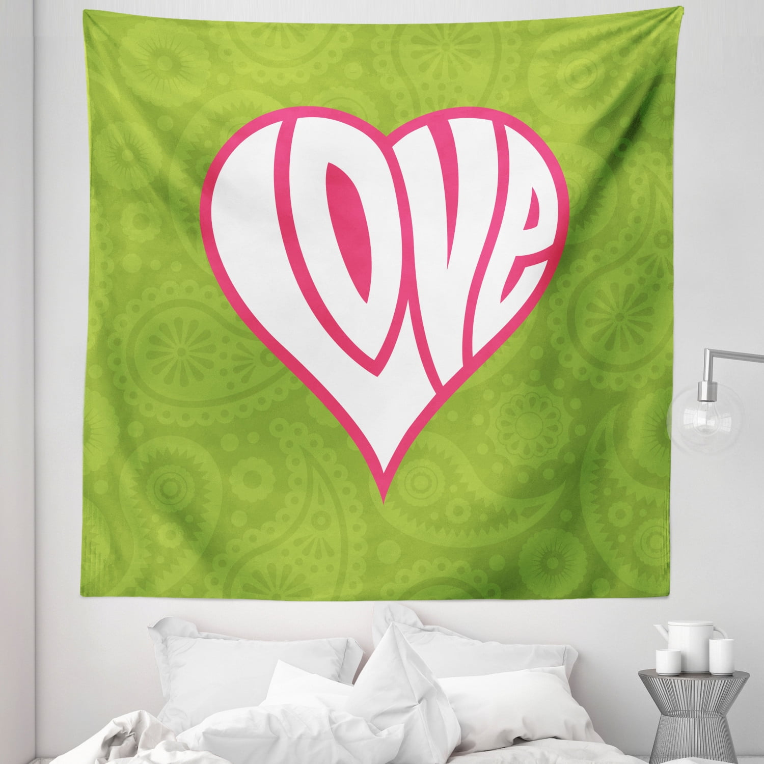 Retro Tapestry, Heart Illustration on Paisley Background Centre of Love ...