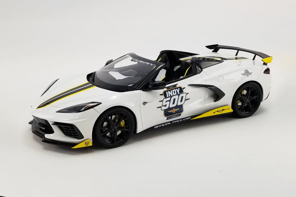 2021 Chevy Corvette Stingray, White - Real Art Replicas RAR18017 - 1/18 ...