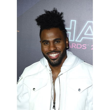 Jason Derulo At Arrivals For Nickelodeon Halo Awards 2016, Pier 36, New ...