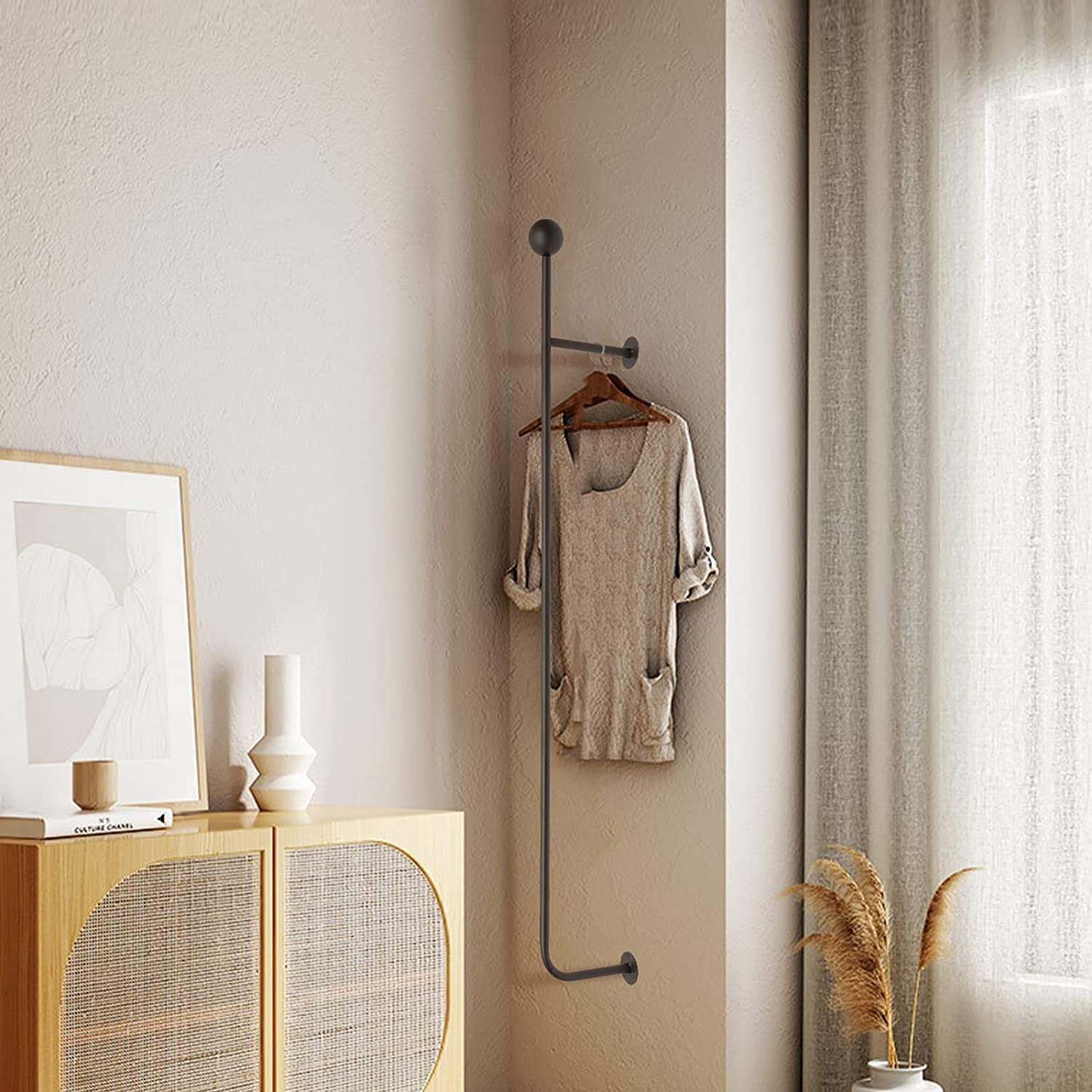 Modern Metal Display Rack Wall Mounted Coat Racks Hanging Garment Racks ...