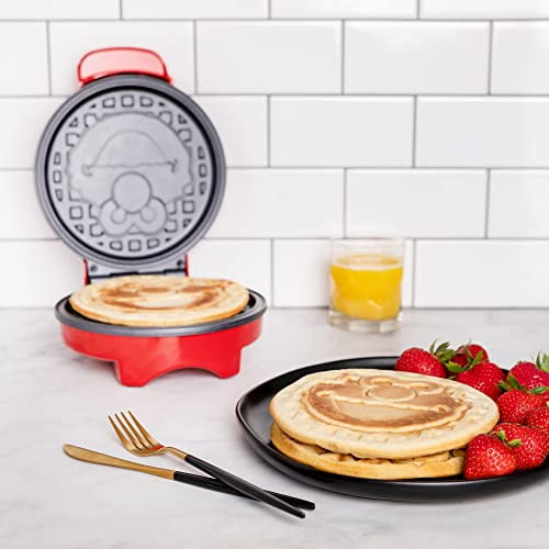 Uncanny Brands Sesame Street Elmo Waffle Maker - Cara de Elmo en tus ...