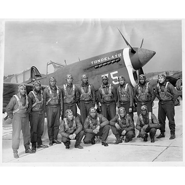 Iconic Arts Laminated 29x24 Poster: Ww2 - Tuskegee Airmen - Walmart.com
