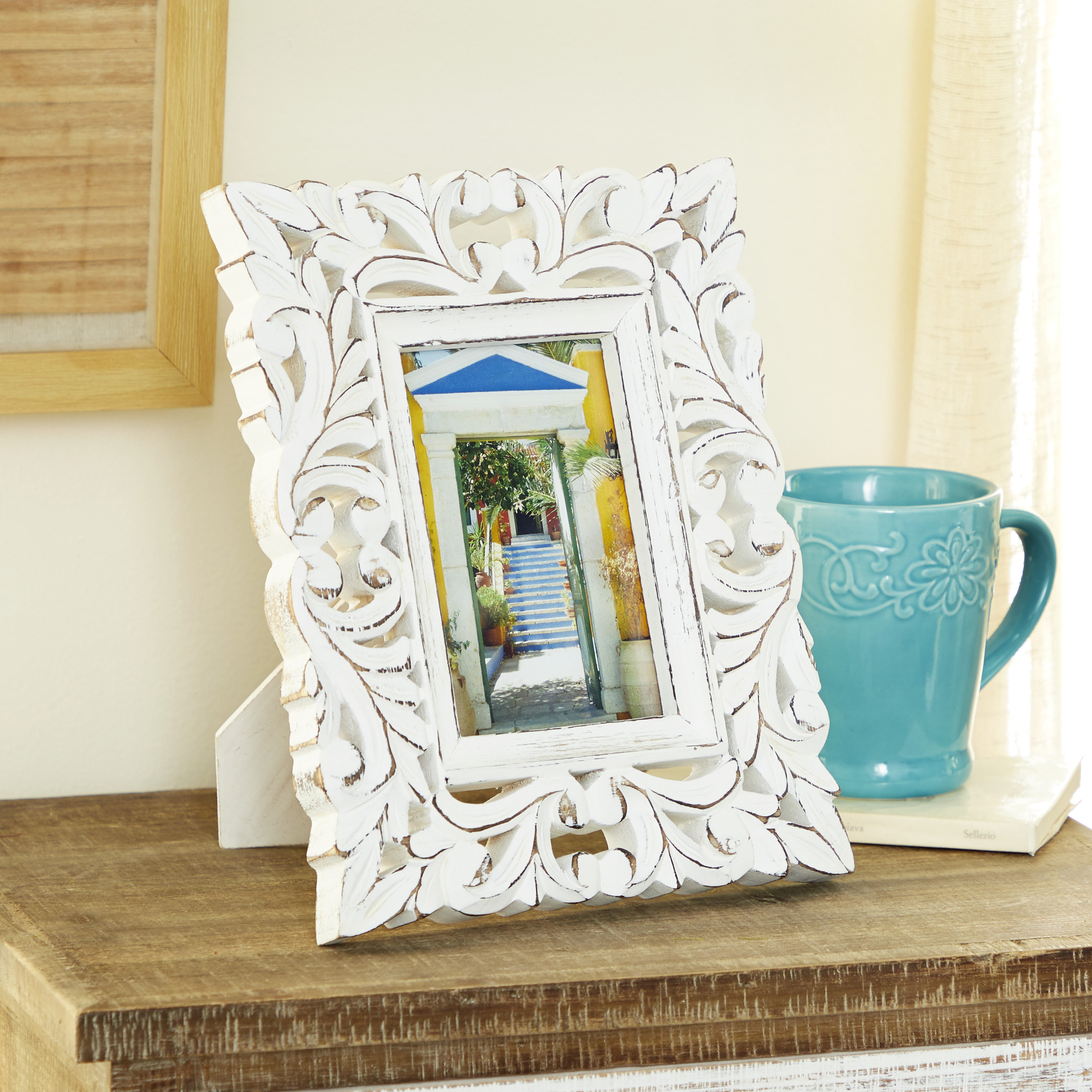 DecMode 4" x 6" Handmade Intricate Carved White Scroll Photo Frame ...