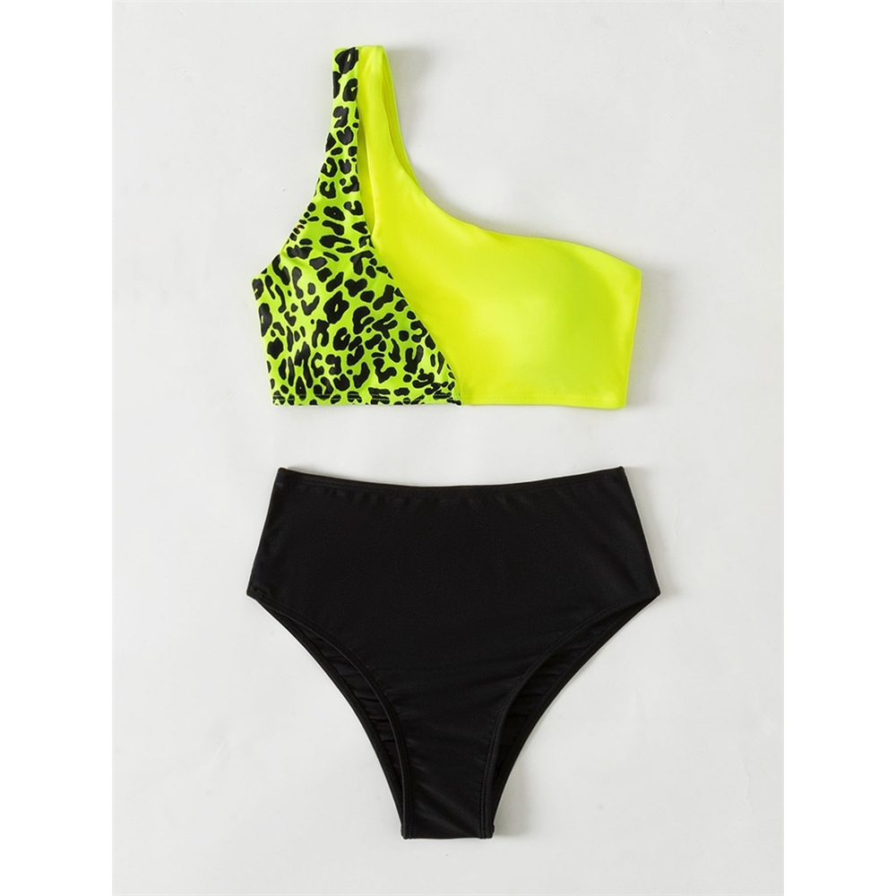 Contrast Color Leopard One-Shoulder Padded Bra And High Waisted Briefs ...