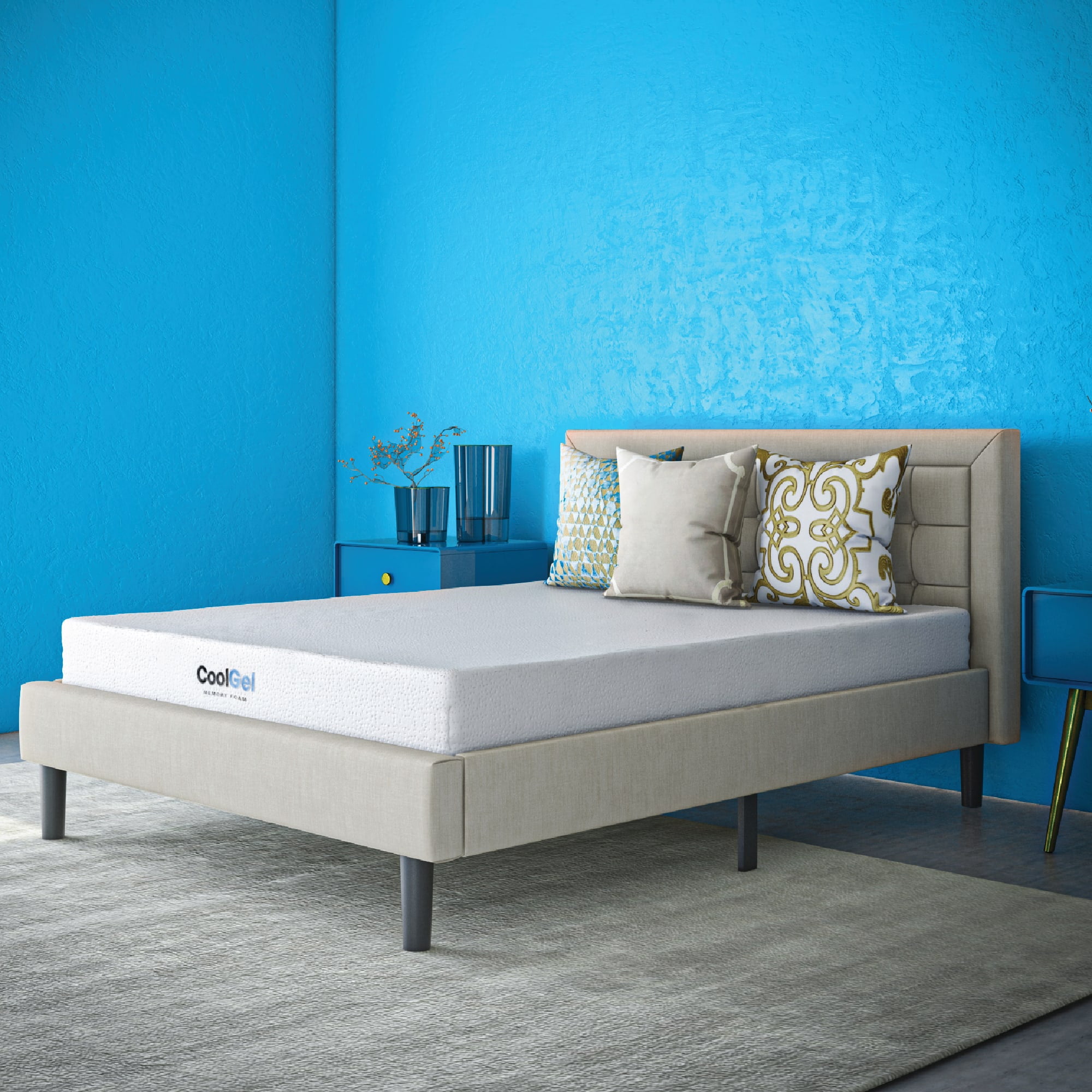 Small double memory foam store