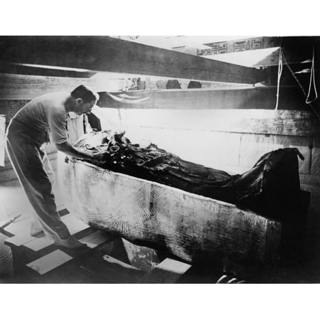 Howard Carter (1874-1939) History (36 x 24) | Walmart Canada