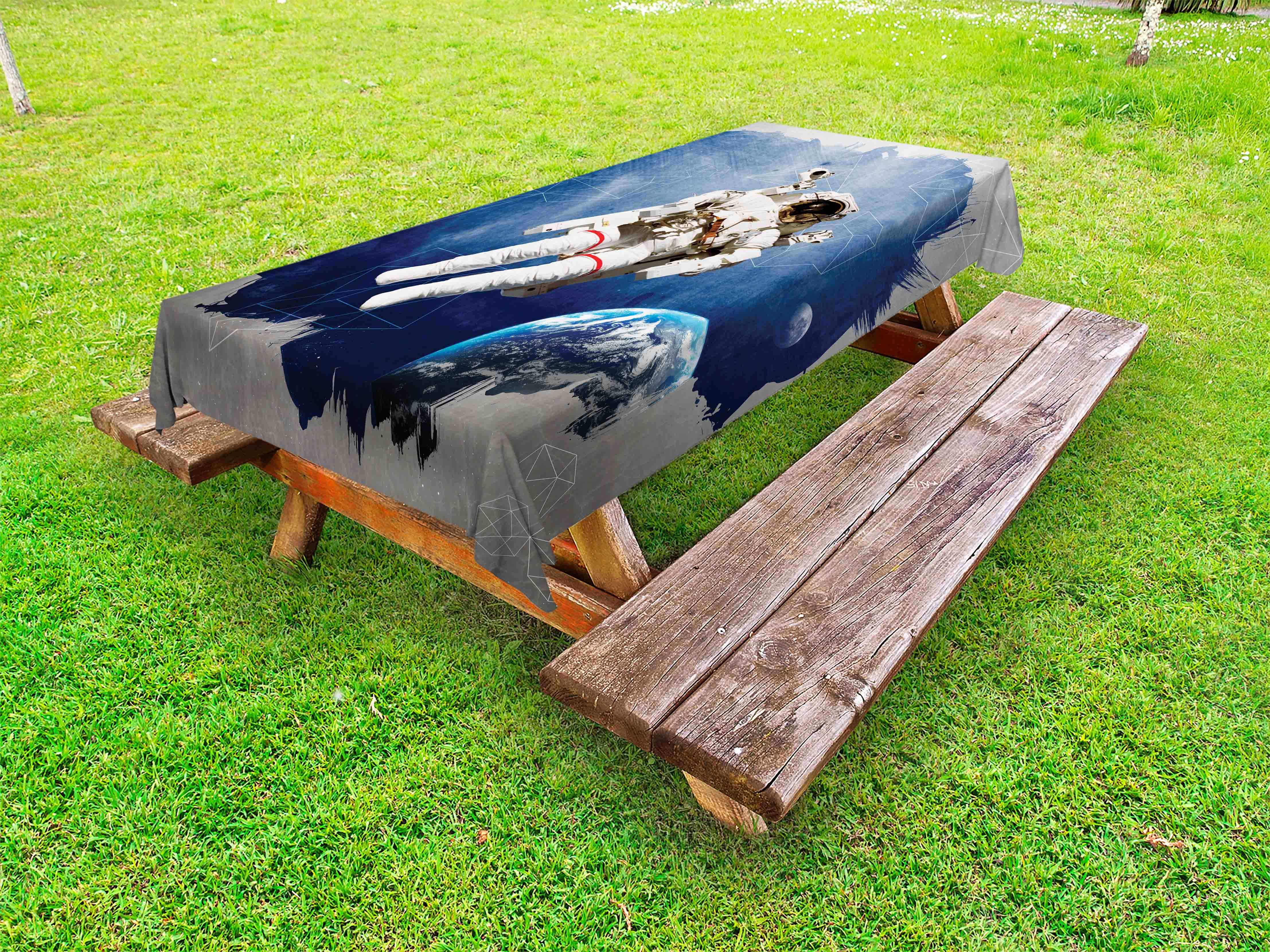 Galaxy Outdoor Tablecloth, Artsy Grunge Astronaut and Planet Earth with ...