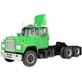 AMT Mack R685ST Semi Tractor Model Kit for Adults, 1/25 Scale, Over 200 ...
