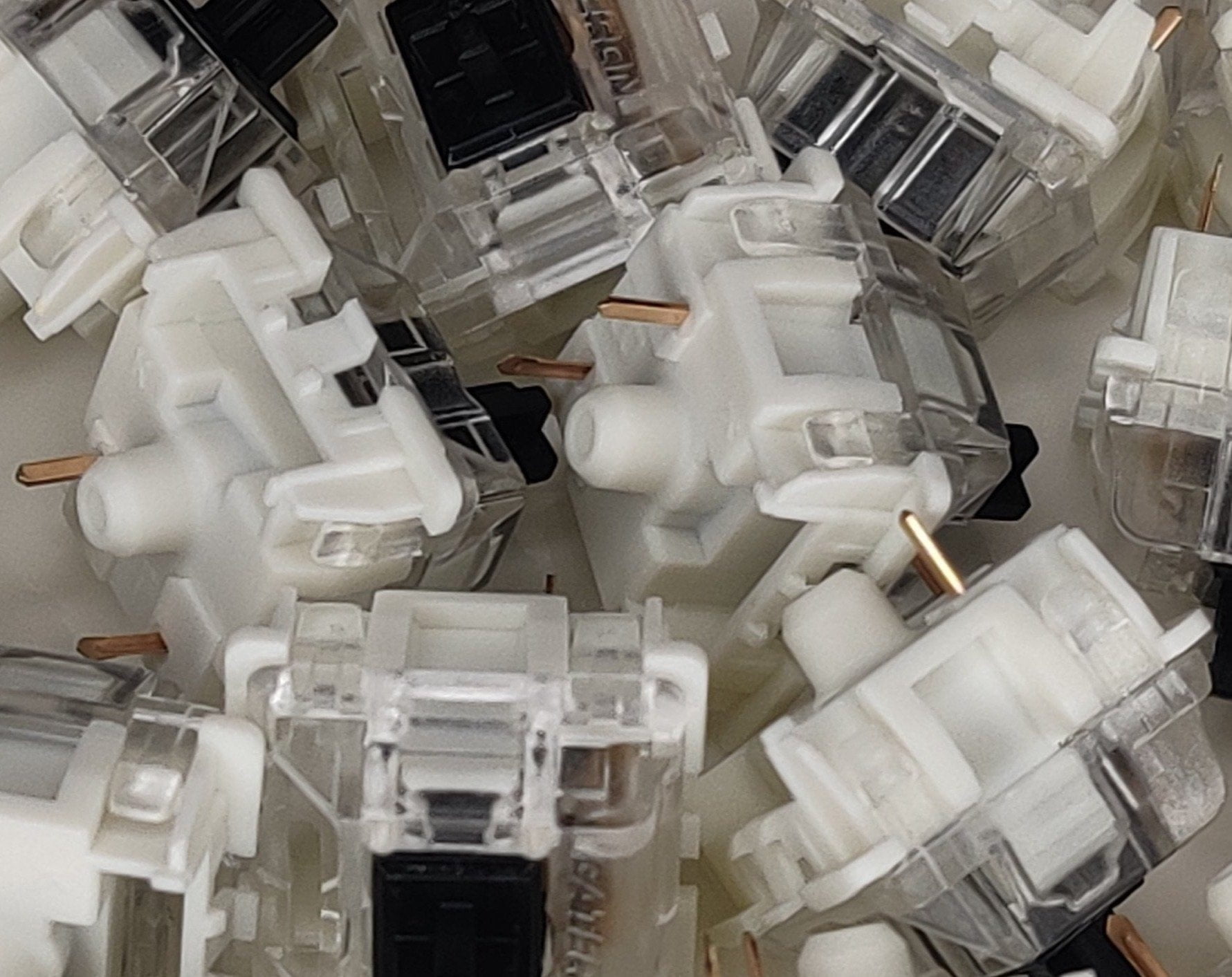 Gateron Black - 3 Pin KS-9 RGB Size: 90 switches, Add 5 Extra Switches ...