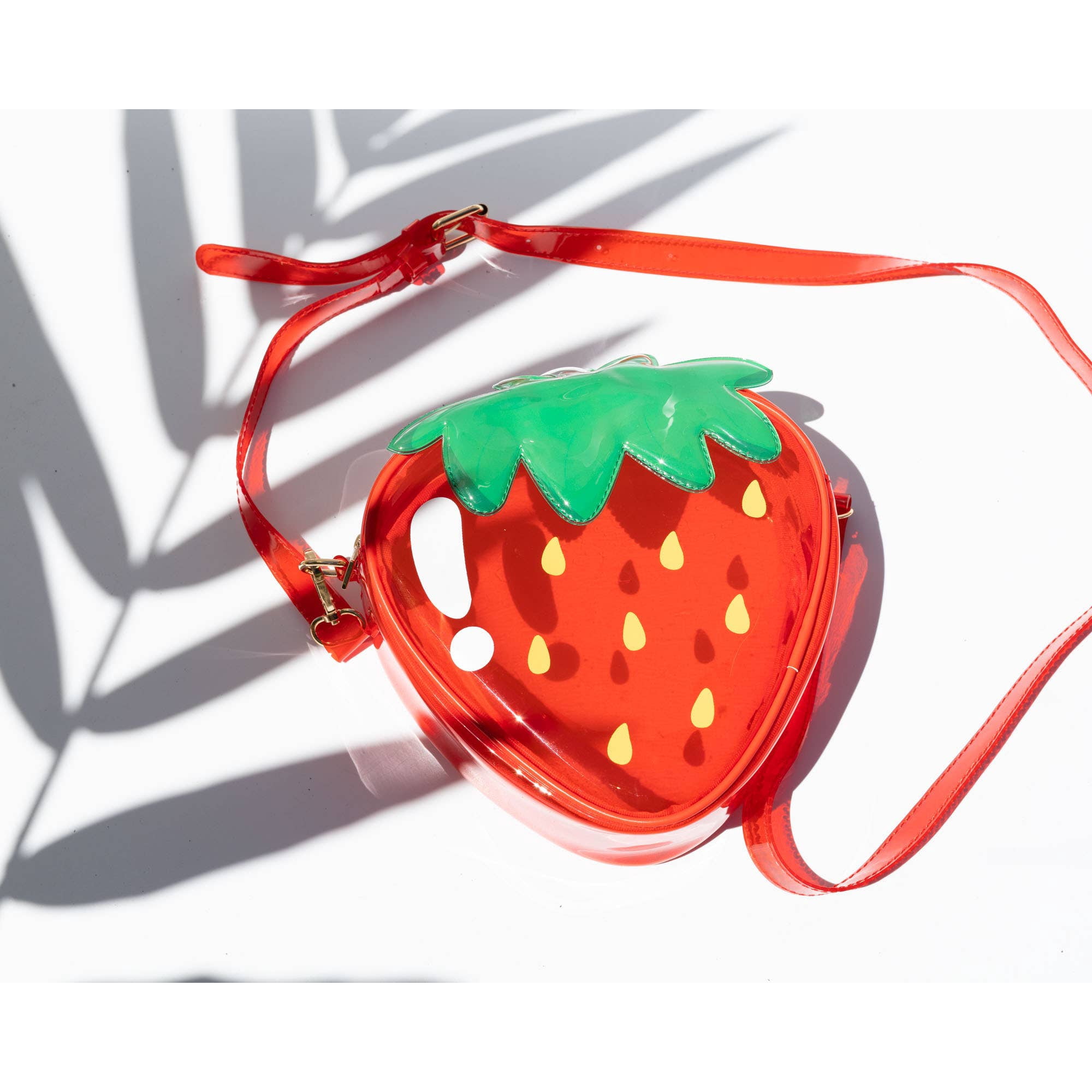 Click here for Bewaltz New! Jelly Fruit Handbag - Strawberry prices