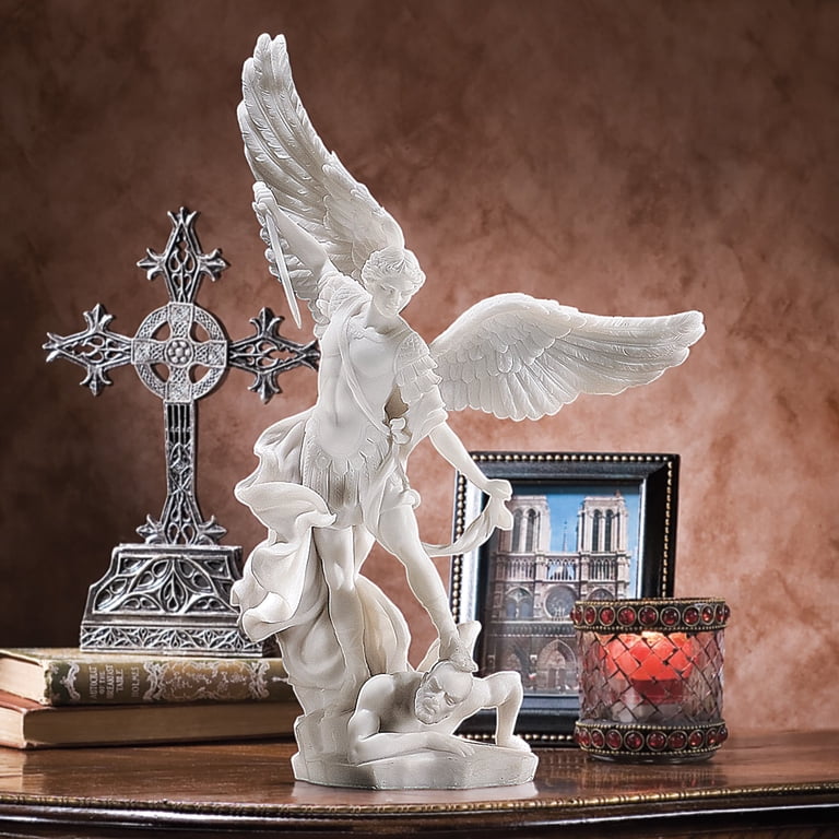 Design Toscano Grand Basilica Praying Angel Garden Statue