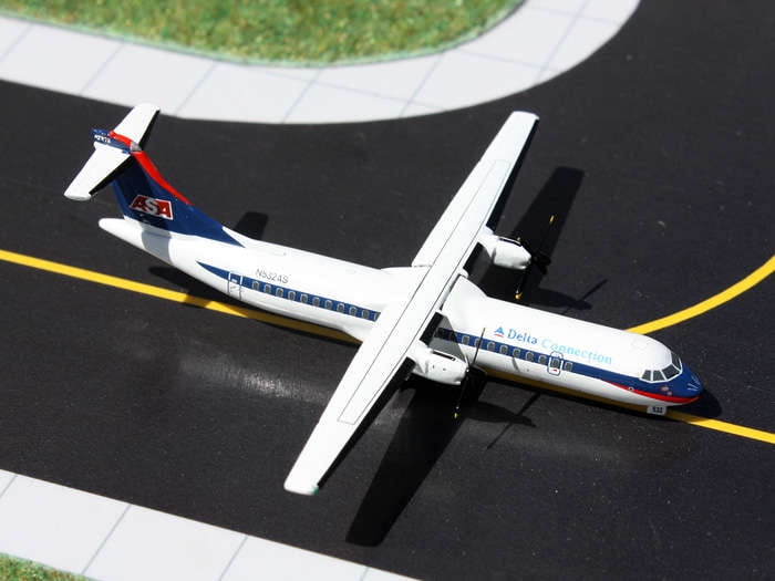 Delta Connection ASA ATR-72 N532AS (Ron Allen Livery) (1:400) - Walmart.com