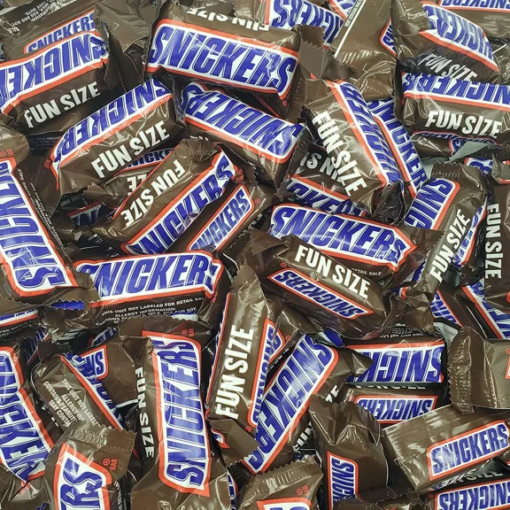 SNICKERS Chocolate Candy Bars, Full Size 1.86-Ounce Each, 48-Count Box ...