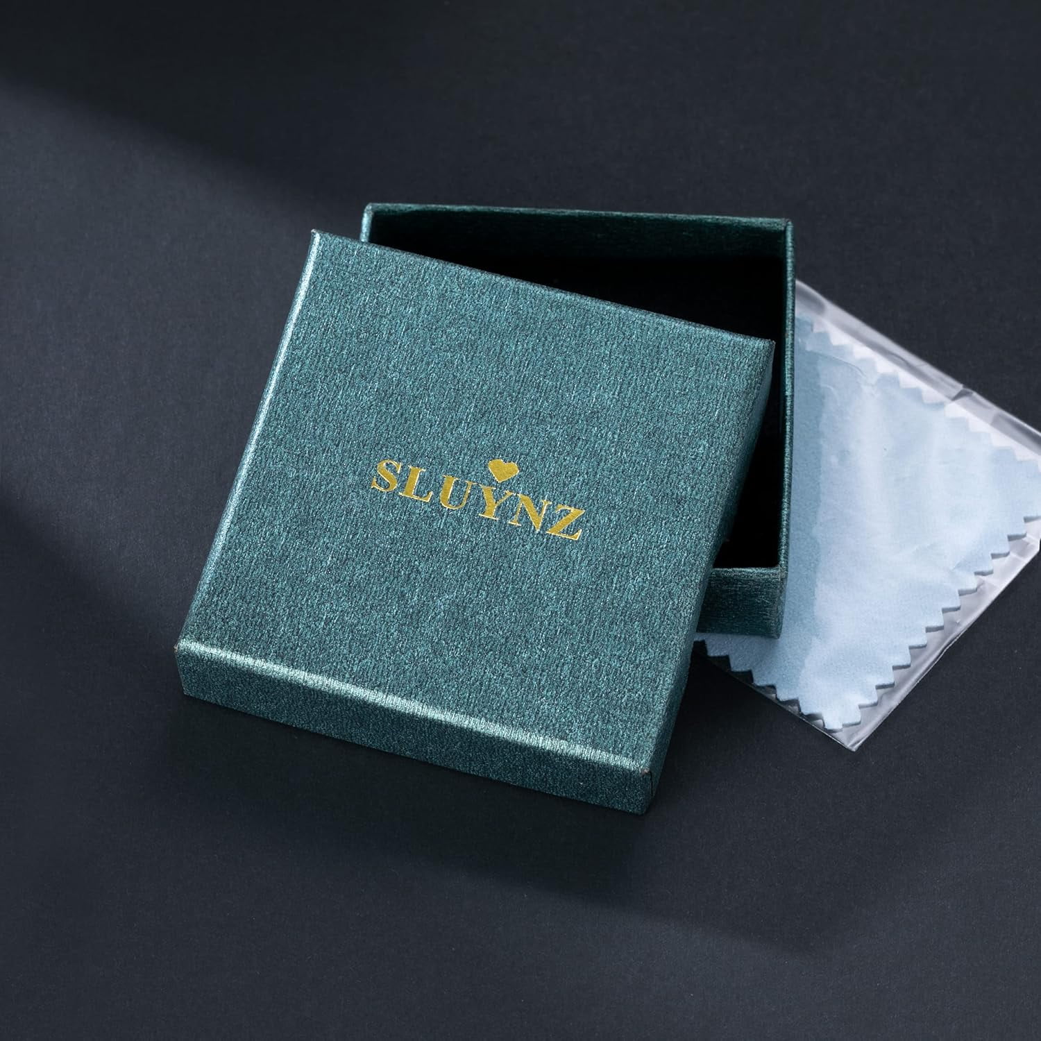 Sluynz store