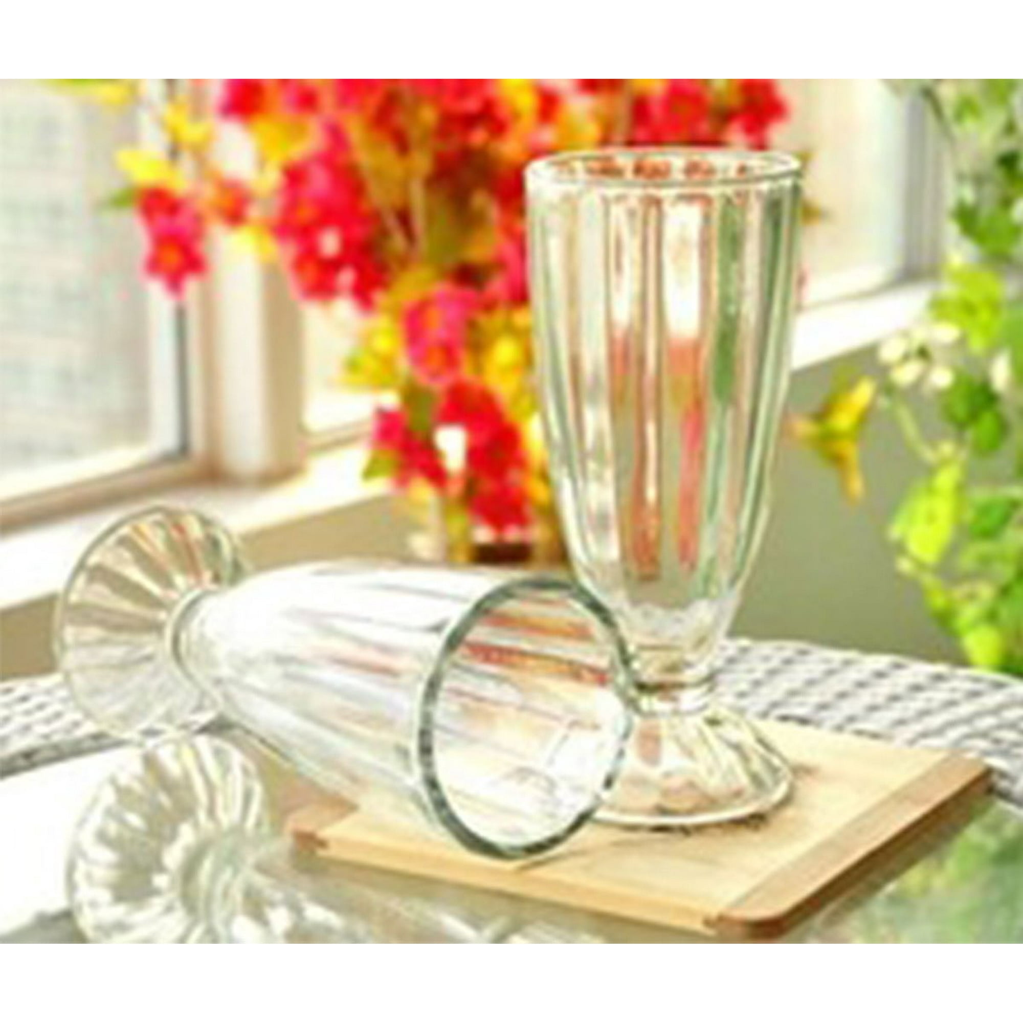 Plastic Milkshake Glass Fountain