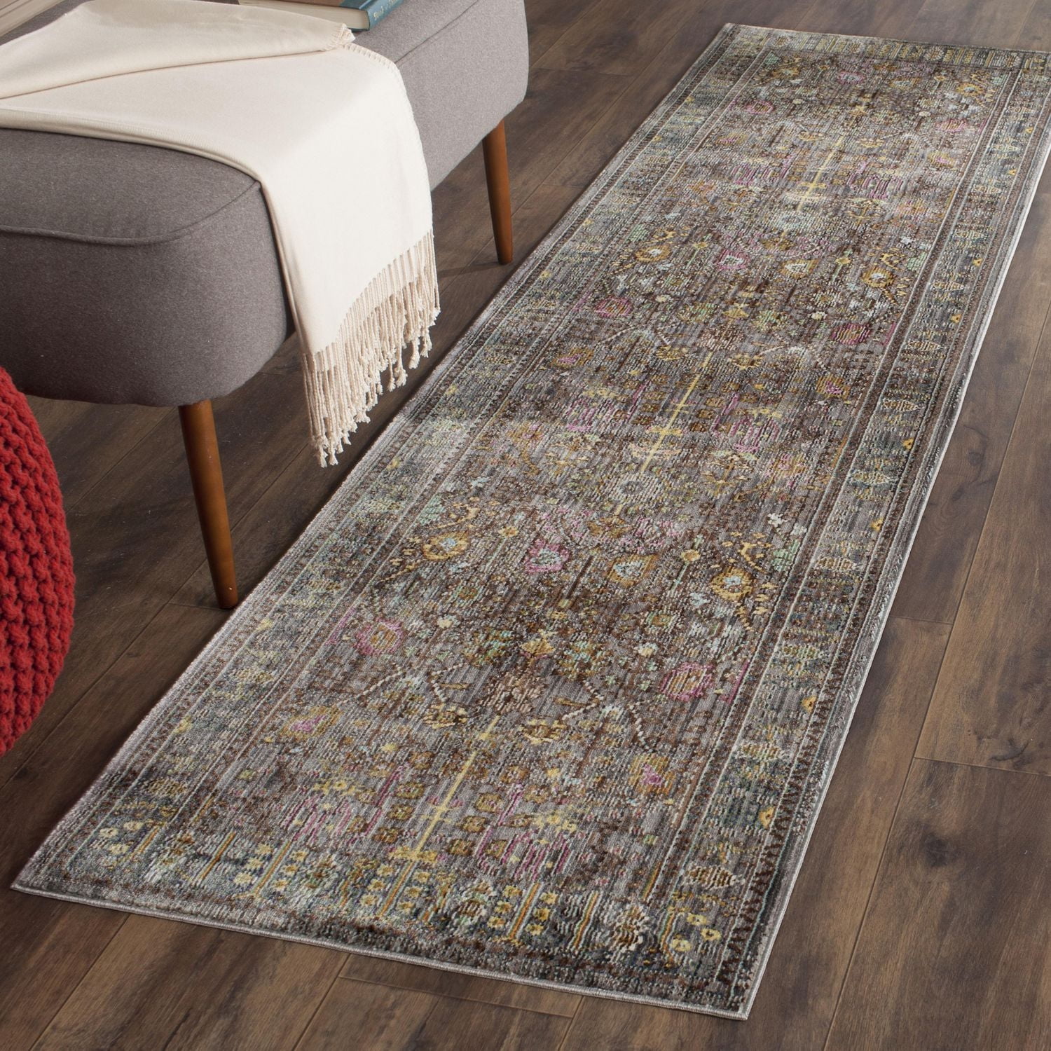 Click here for Safavieh Valencia Grigor Traditional Area Rug 23 X... prices