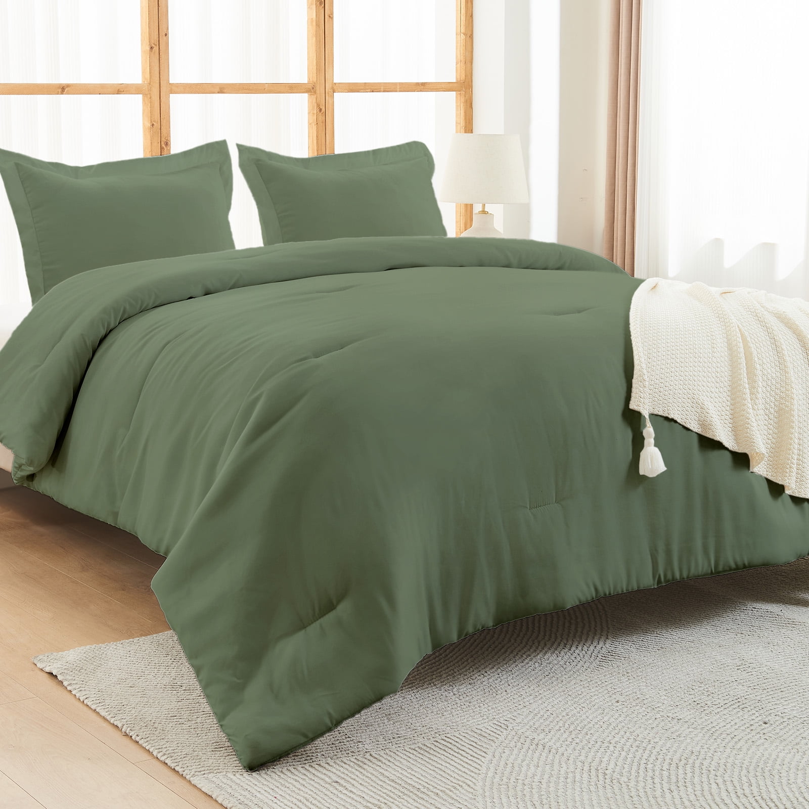 Click here for Hitime Ultra Soft Beige Queen Size Comforter Set 3... prices