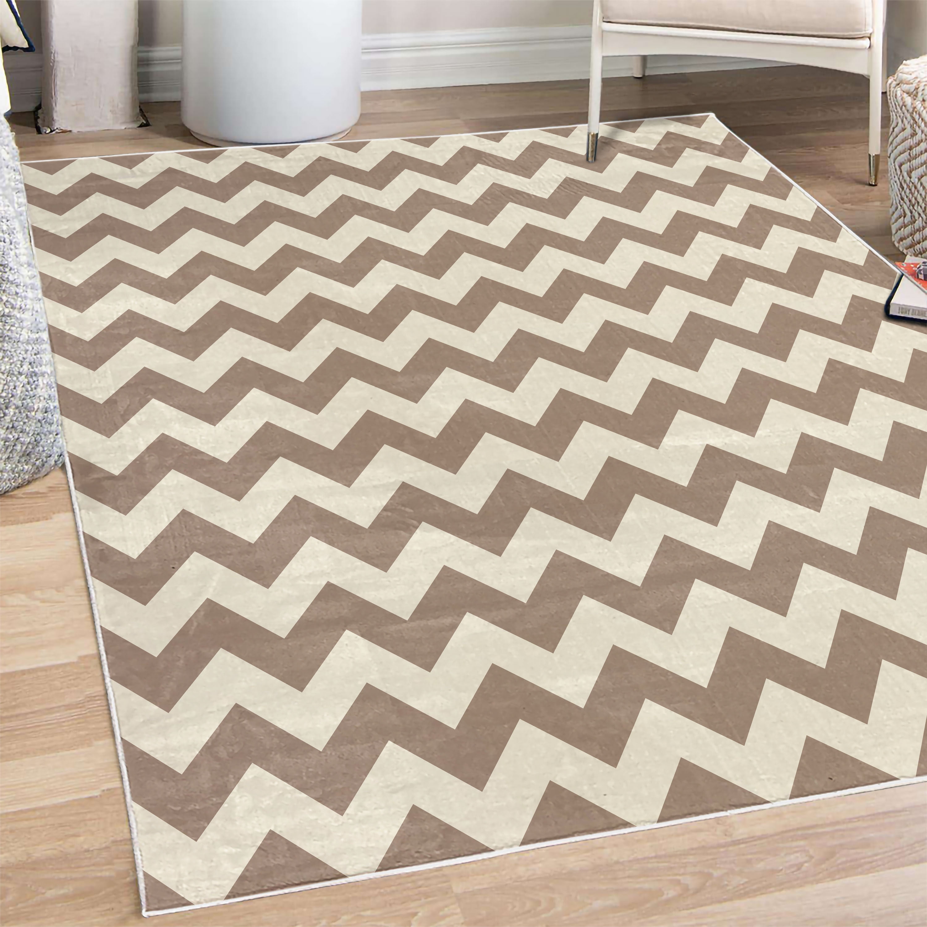 Chevron Decorative Rug, Abstract Geometric Horizontal Repeated Zigzag ...