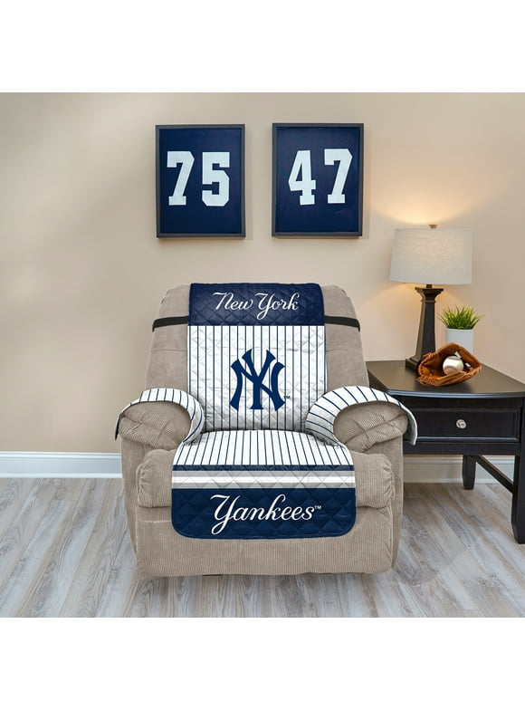 New York Yankees Bedding & Blankets in New York Yankees Team Shop ...