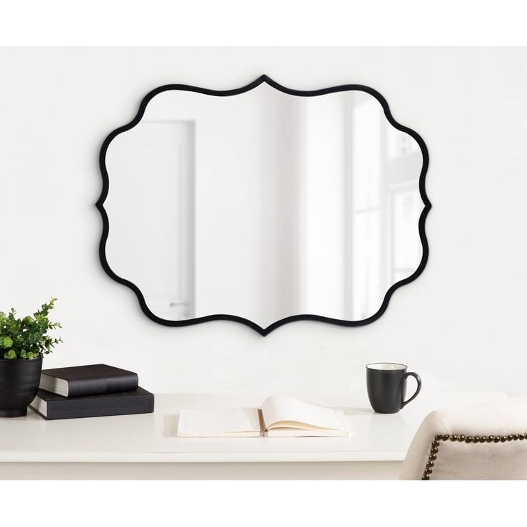 Scalloped Edge Frame