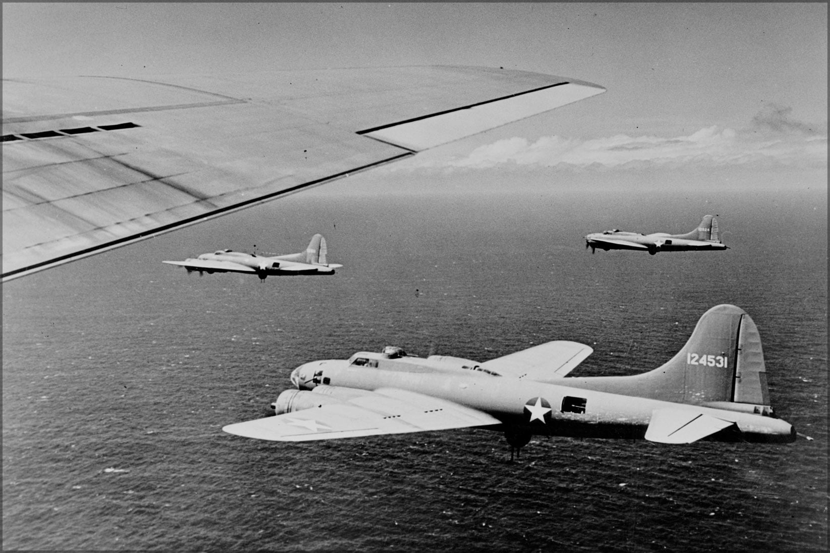 24"x36" Gallery Poster, USAAF Boeing B-17F b-17 Flying Fortress bombers ...