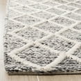 SAFAVIEH Natura Olgica Geometric Diamonds Runner Rug, Ivory/Black, 2'3 ...