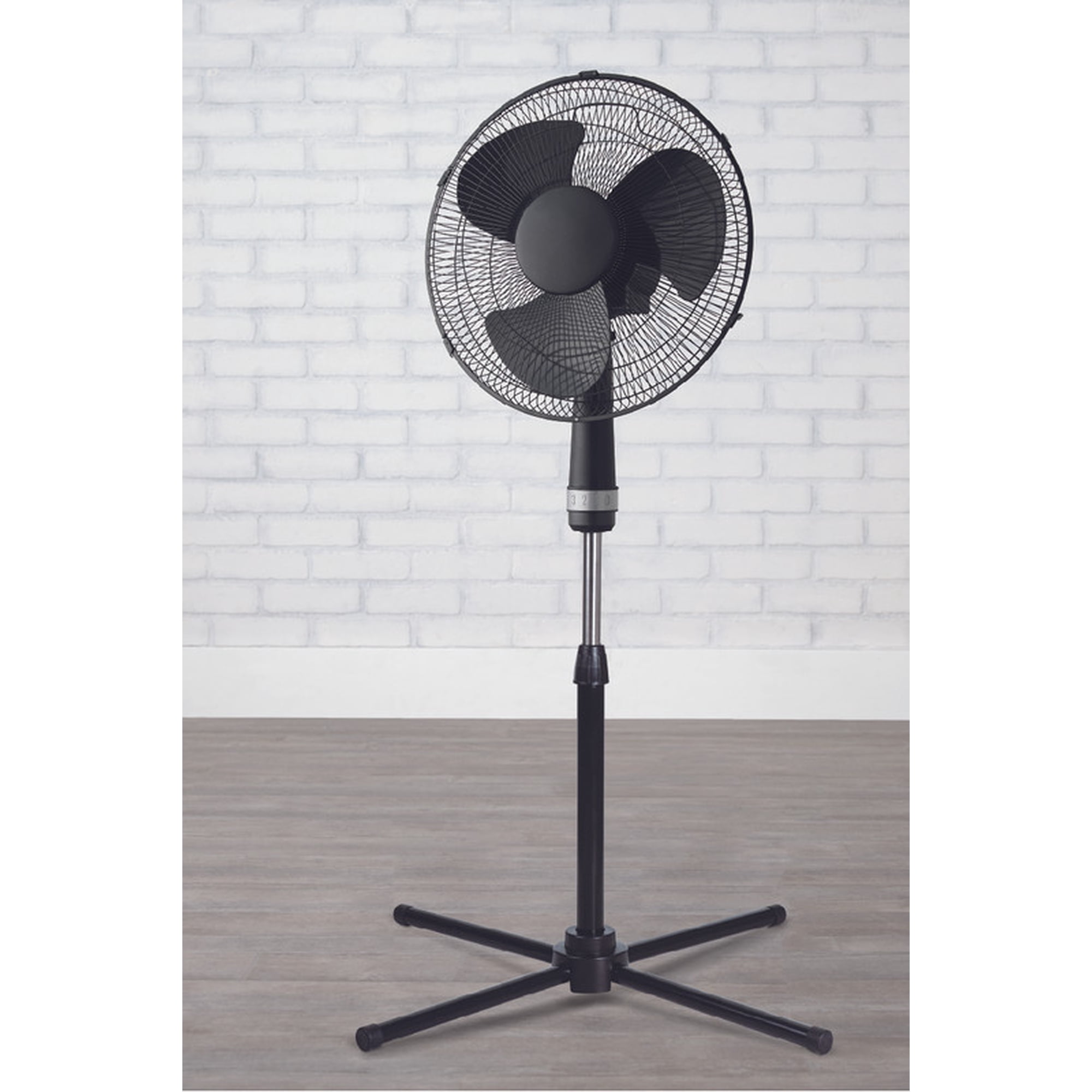 Mainstays 16 Incn Stand Fan