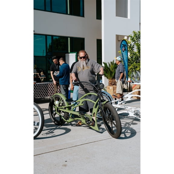 Tracer Raptor Pro DS 26" Electric Bike, 800W Rear Motor, 30mph, Up to ...