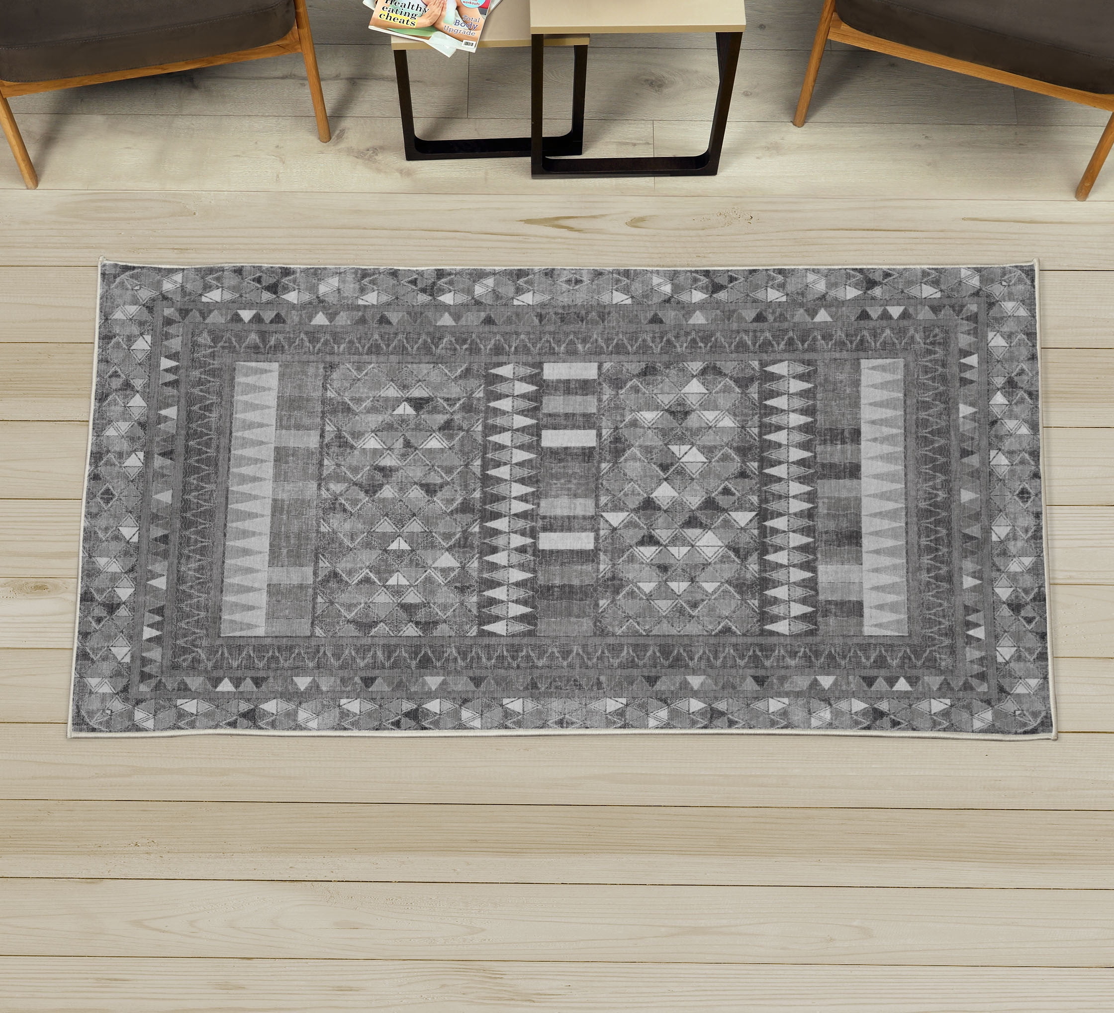 Geometric Decorative Rug, Colorful Triangles and Wavy Lines Modern Look ...