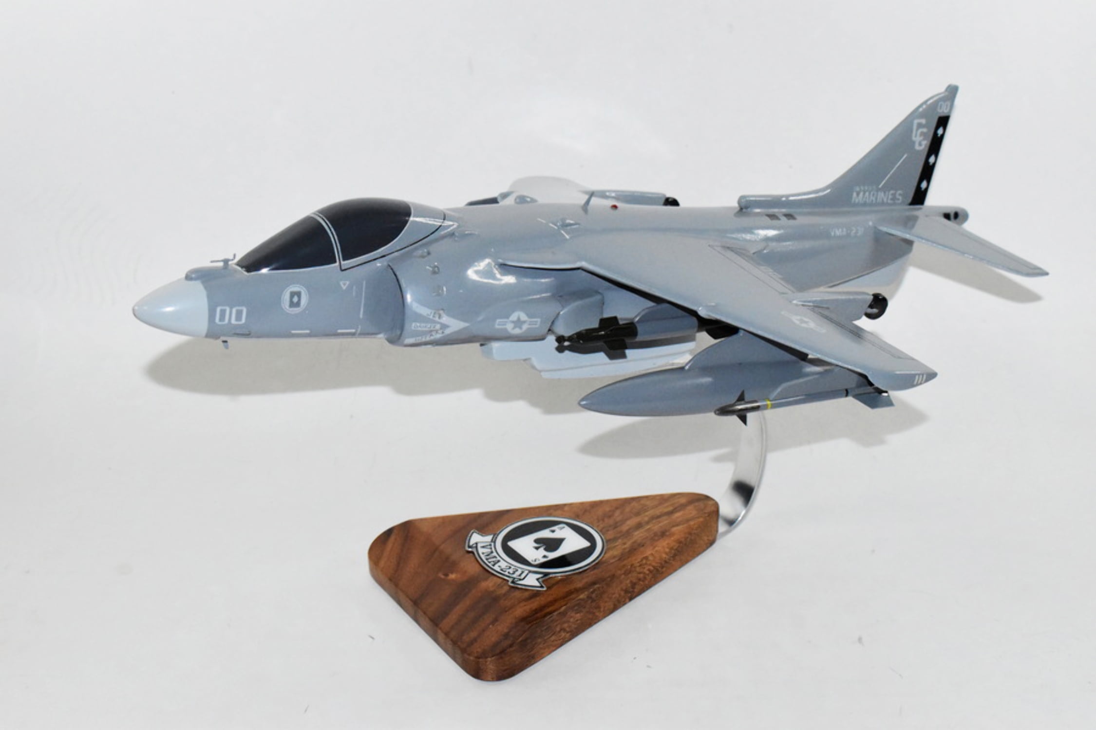 VMA-231 Ace of Spades 2019 AV-8B Harrier Model, Mahogany, 1/30th scale ...