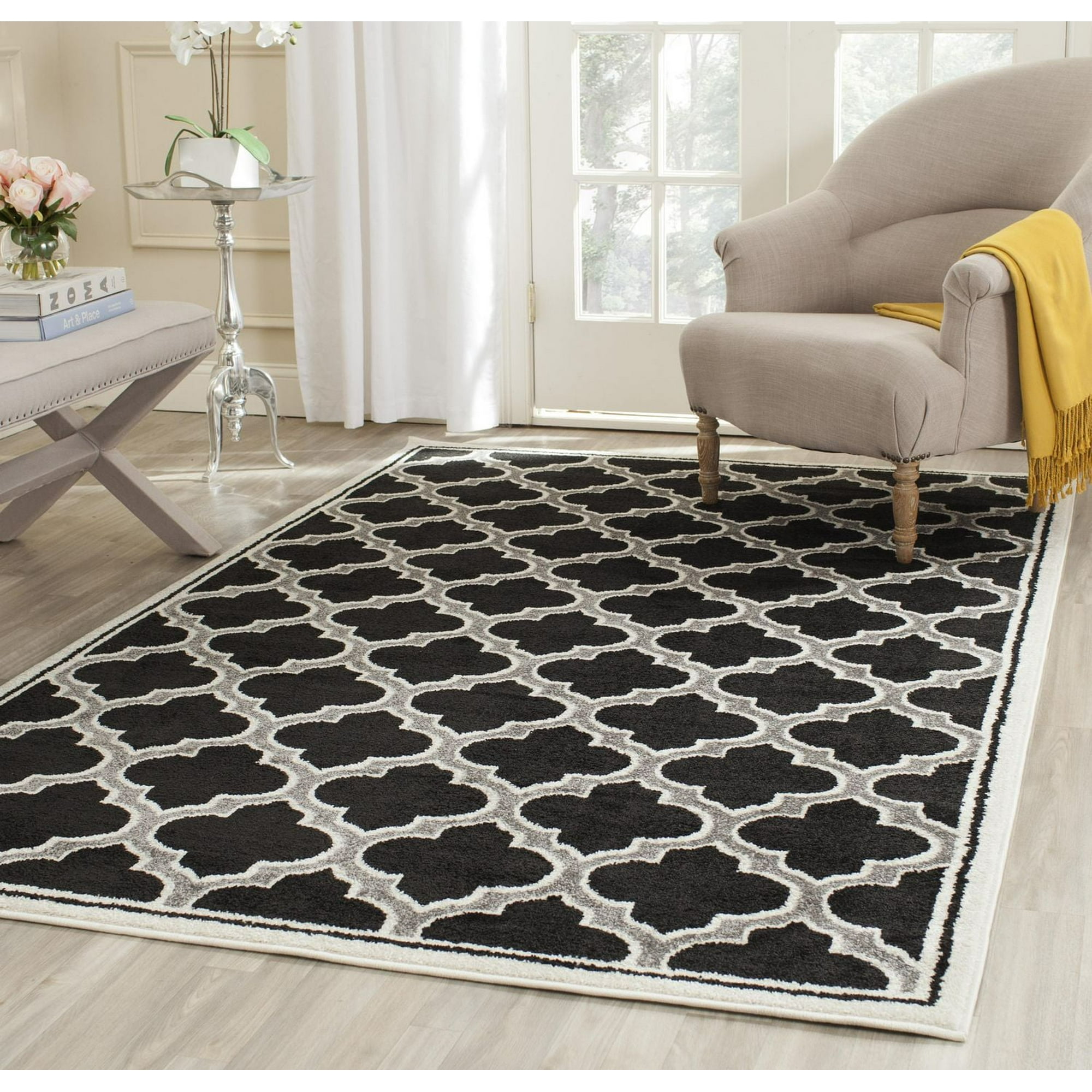Click here for Safavieh Amherst Wilson Geometric Area Rug 53 X 8 prices