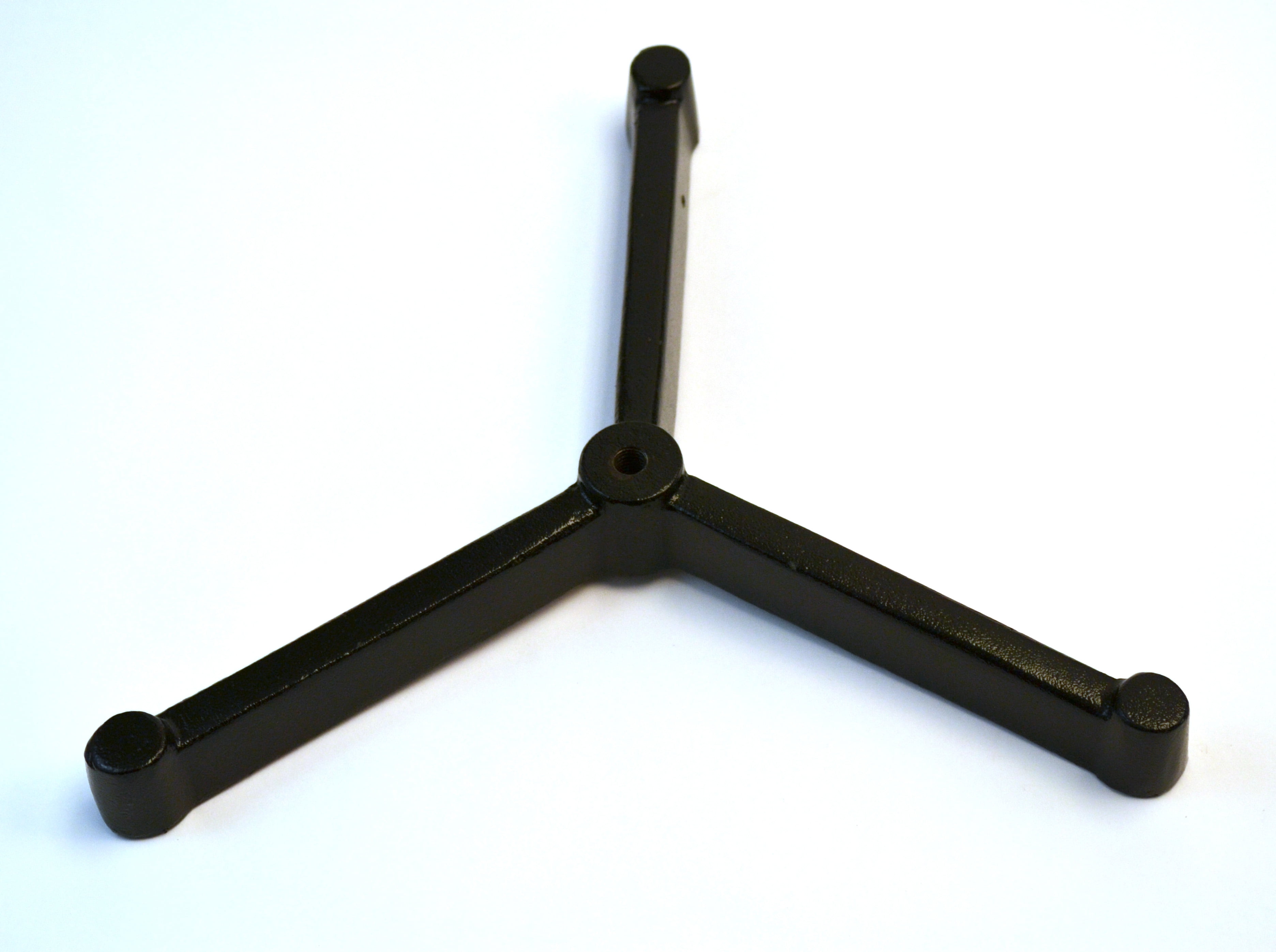 Eisco Labs Large Retort Cast Iron Triangular Base With 6" Legs ...