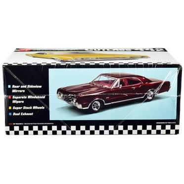 Level 4 1966 Chevrolet Impala SS 396 2-in-1 1-25 Scale Model Kit ...