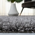 SAFAVIEH New Orleans Darius Solid Polyester Shag Area Rug, Grey, 2'6" x ...