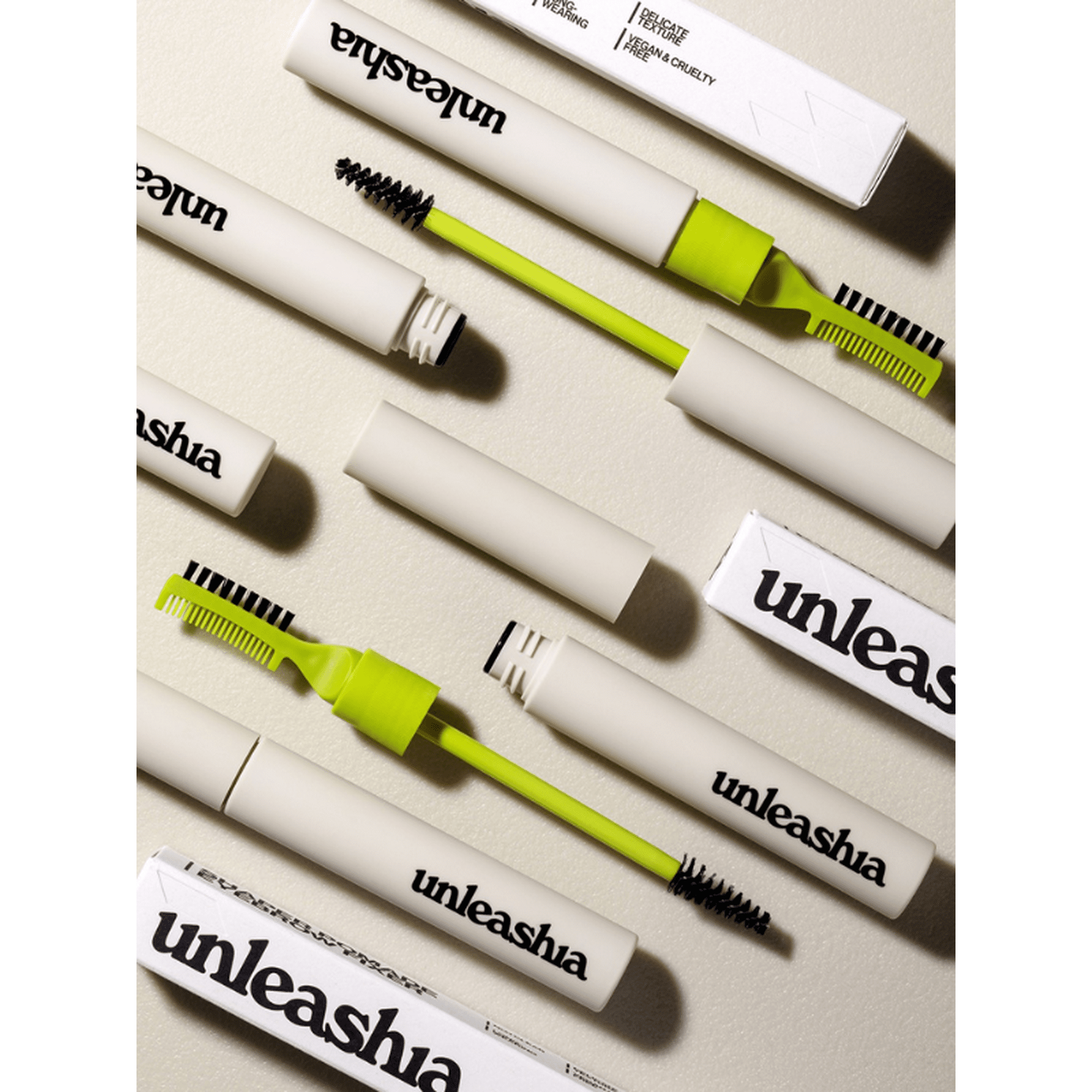 Click here for Unleashia Shaper Pomade Eyebrow Fixer 8g - No.1 Cl... prices