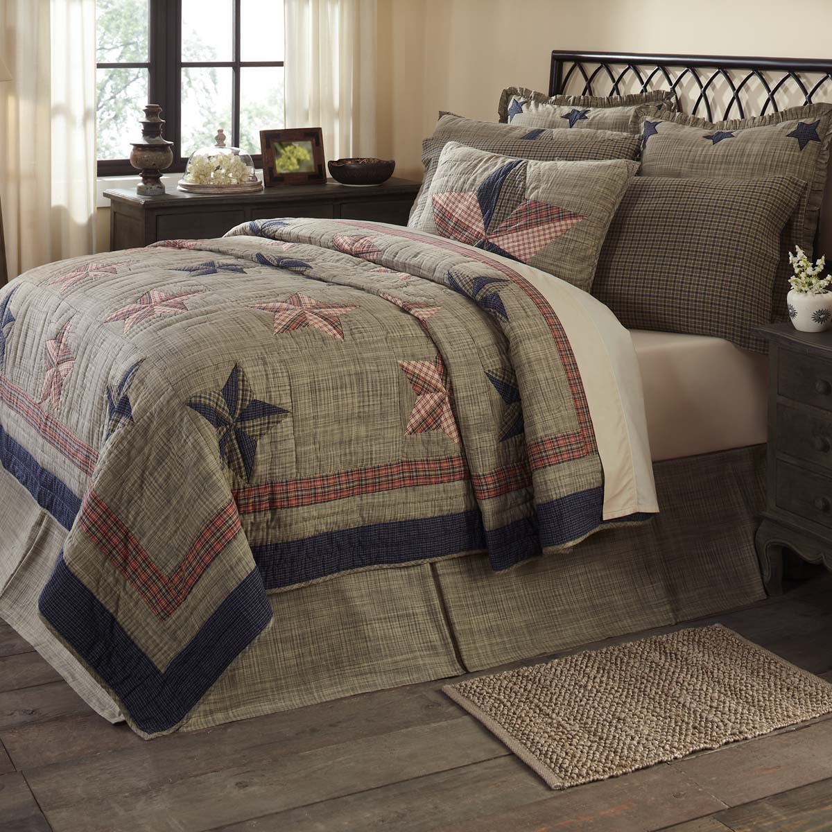 VHC Brand Vincent 120"W X 105"L Luxury King Quilt 29210 - Walmart.com