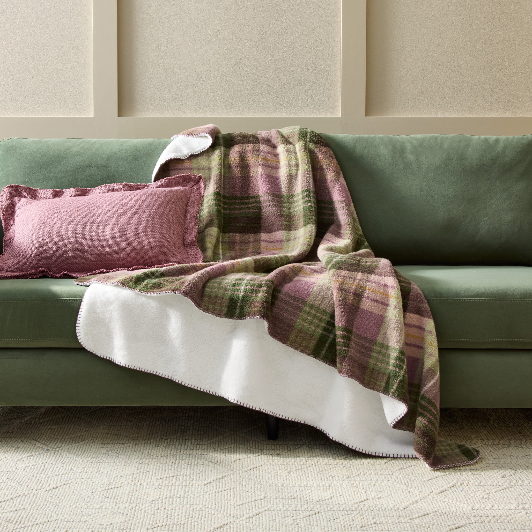 Better Homes & Gardens Cozy Faux Wool Throw, Oversized, Violet Gem ...