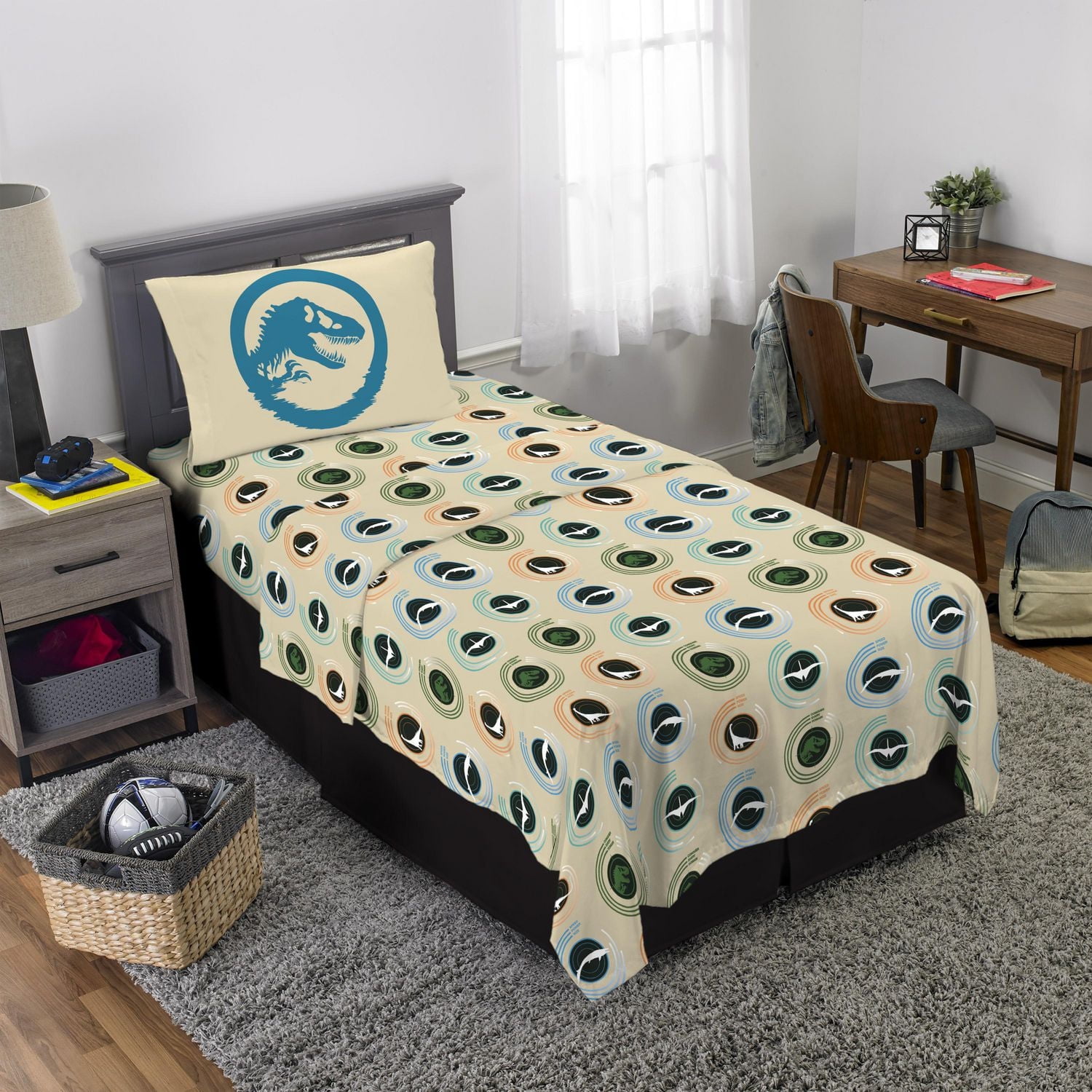 Click here for Jurassic World Jurassic Triple Team Twin Sheet Set prices