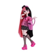 Monster High Clawdeen Wolf Fashion Doll, Sleepover Accessories ...