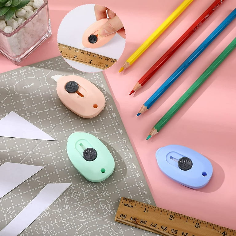 Retractable Package Opener