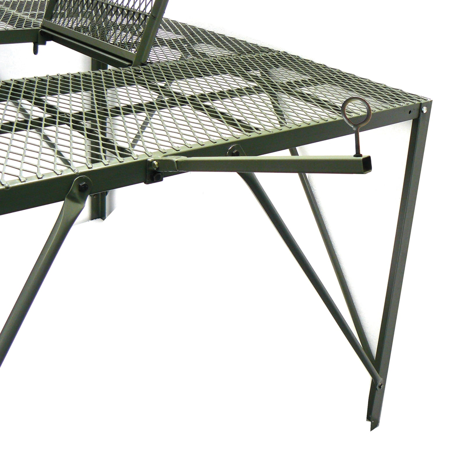 Elevated Shooting Platform