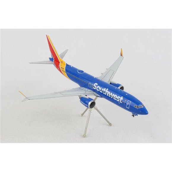 1 200 Scale Model Airplanes