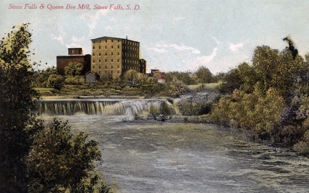 Sioux Falls, South Dakota, View of Queen Bee Mill and Sioux Falls ...